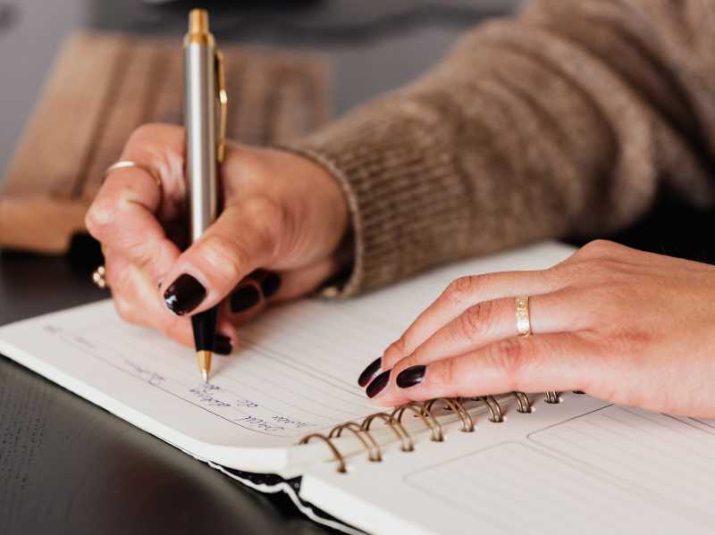 Resilient Readers Literacy Support – Structured and personalized ...